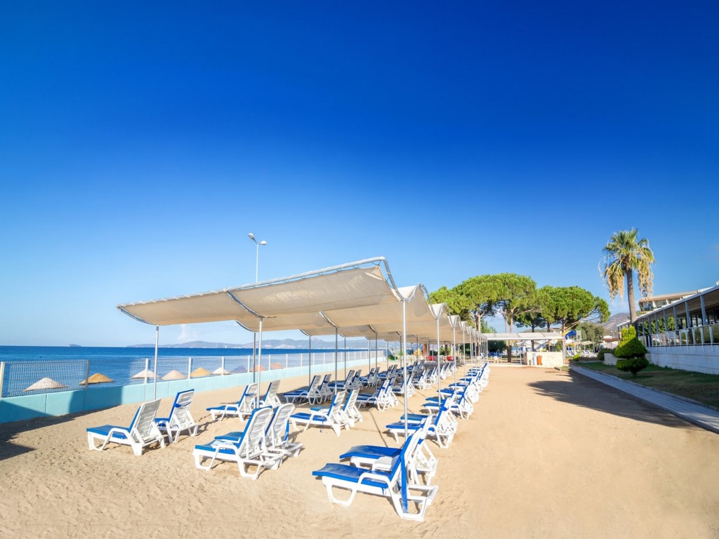 Havuzlar | Royal Beach Club